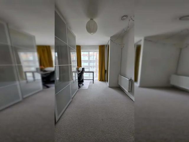 Apartment at Singapore Road, Greater London