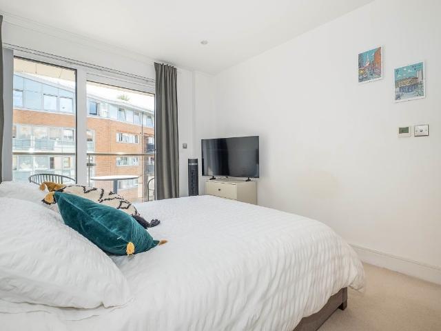 Apartment at Skerne Road, Greater London