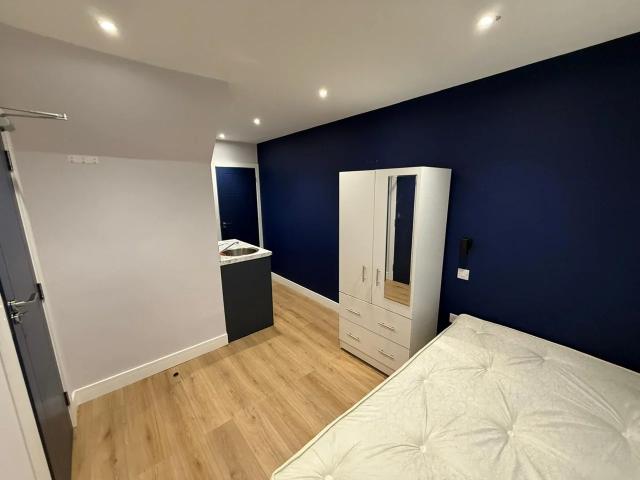 Apartment at Skipton Drive, Greater London