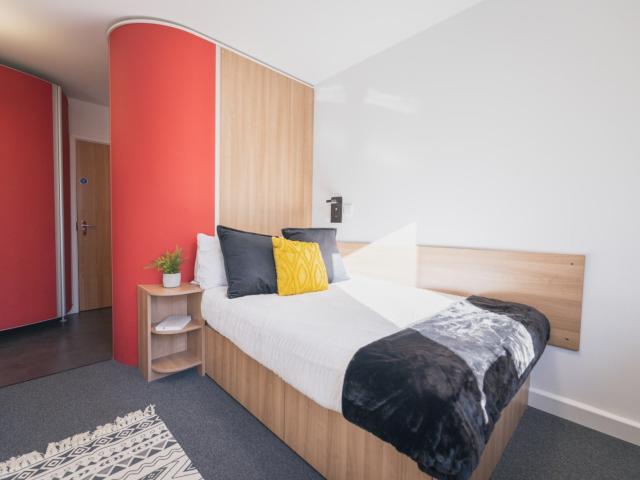 Apartment at Slade House, Oxford