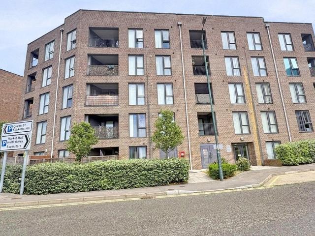 Apartment at Slicketts Hill, Chatham