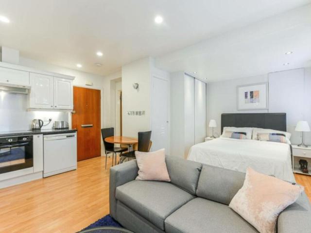 Apartment at Sloane Avenue, Greater London