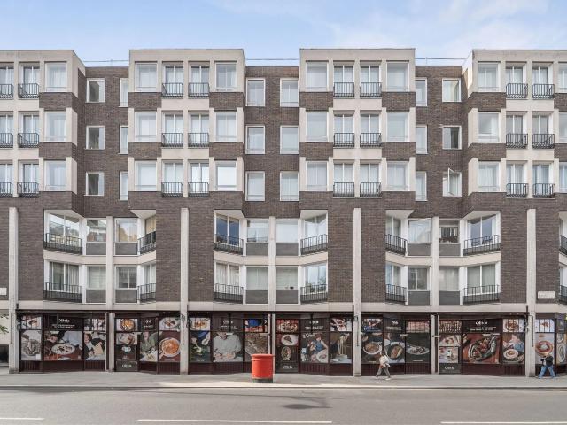 Apartment at Sloane Square, Greater London