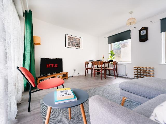 Apartment at Spa Road, Greater London