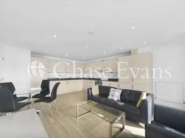 Apartment at Spa Road, Greater London