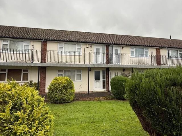 Apartment at Spanish Court, Mill Road, Mid Sussex