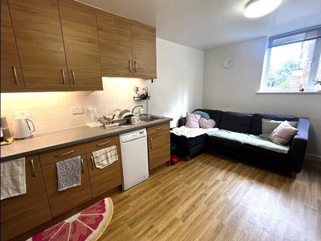 Apartment at Sparkford Close, Winchester