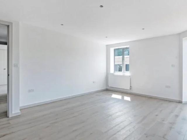Apartment at Spears Road, Greater London