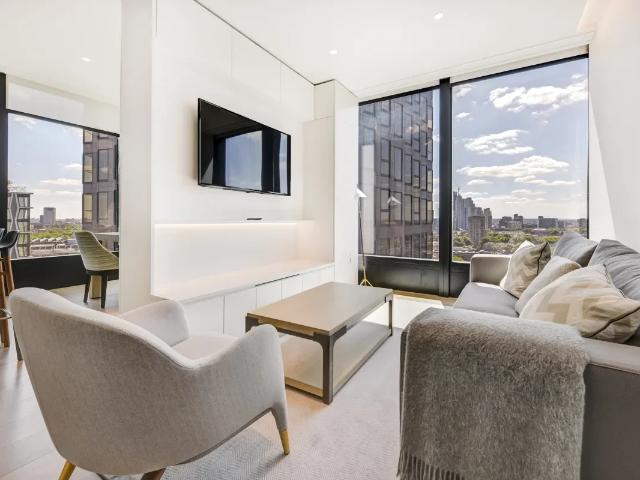 Apartment at Spenser Street, City of Westminster