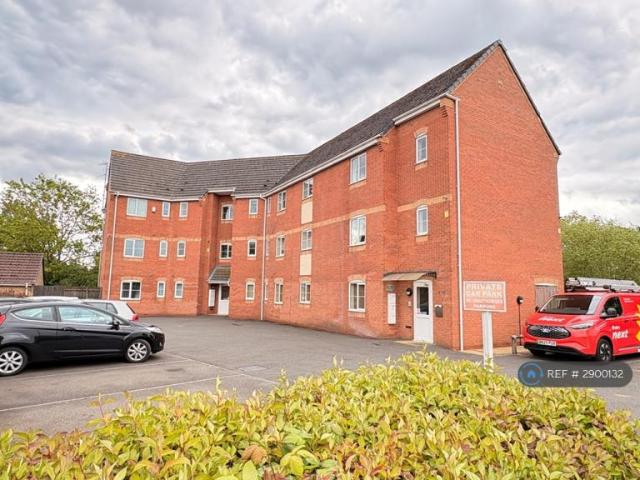 Apartment at Spinney Close, Leicester Forest East