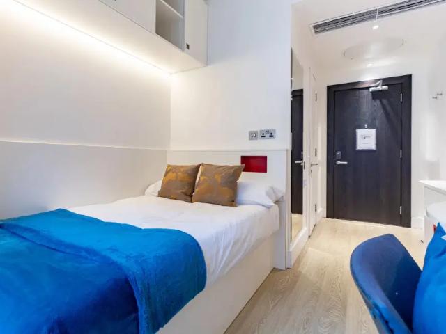 Apartment at Spring Mews, Greater London