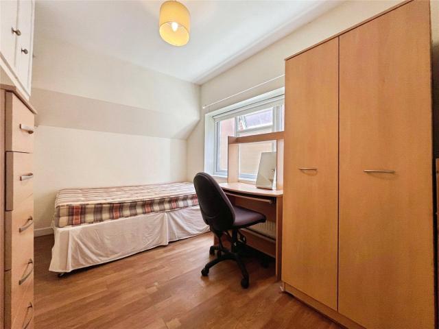 Apartment at Spring Rise, Borough of Runnymede