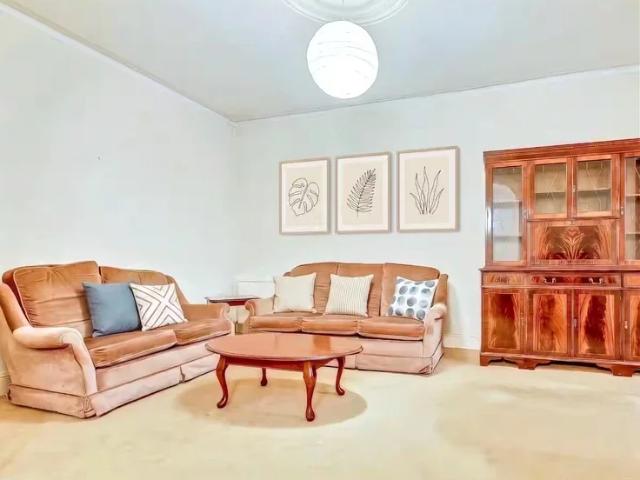 Apartment at Springcroft Avenue, Greater London