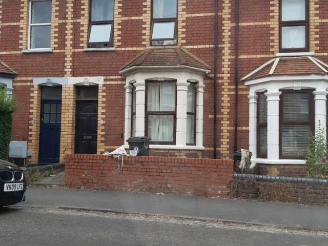 House at Springfield Avenue, Bristol