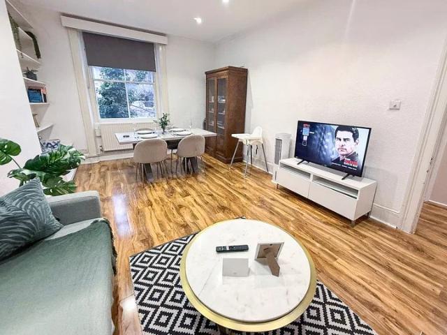 Apartment at Springfield Road, City of Westminster