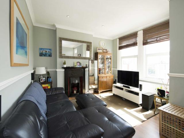 Apartment at Squires Lane, Greater London
