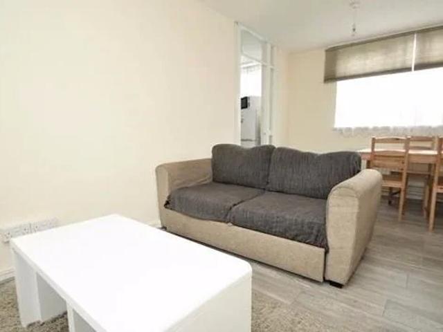 Apartment at Stuart Road, Greater London