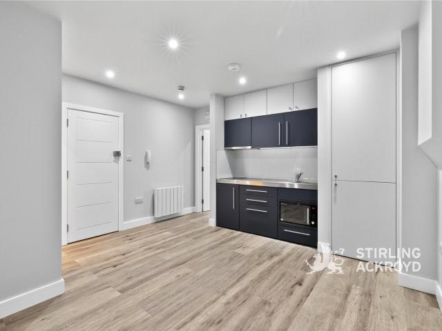 Apartment at St Charles Square, Greater London