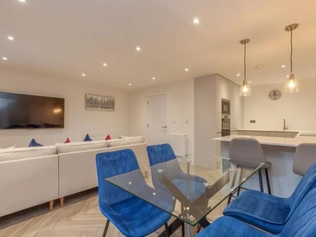 Apartment at St Clements Street, Oxford