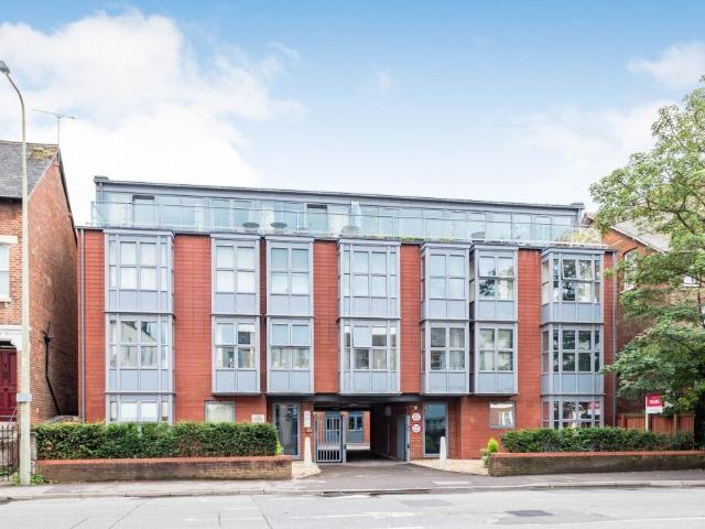 Apartment at St Clements Street, Oxford