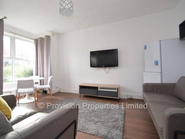 Apartment at St Ann's Mount, Leeds