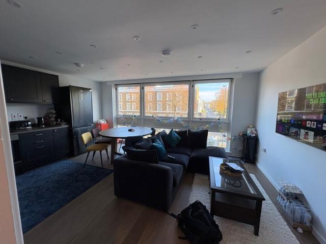 Apartment at St Anns Road, Greater London