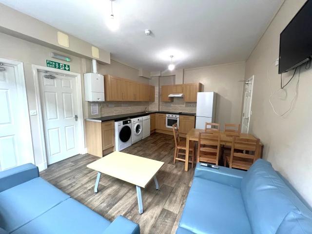 Apartment at St Augustine's Parade, Bristol