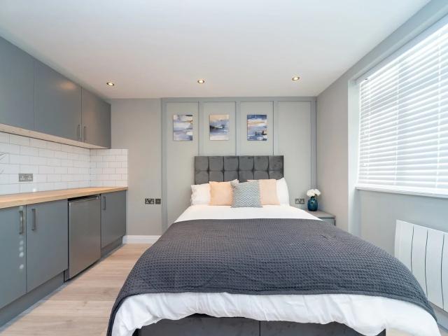 Apartment at St George's Road, Greater London