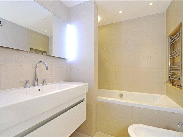 Apartment at St George's Square, City of Westminster