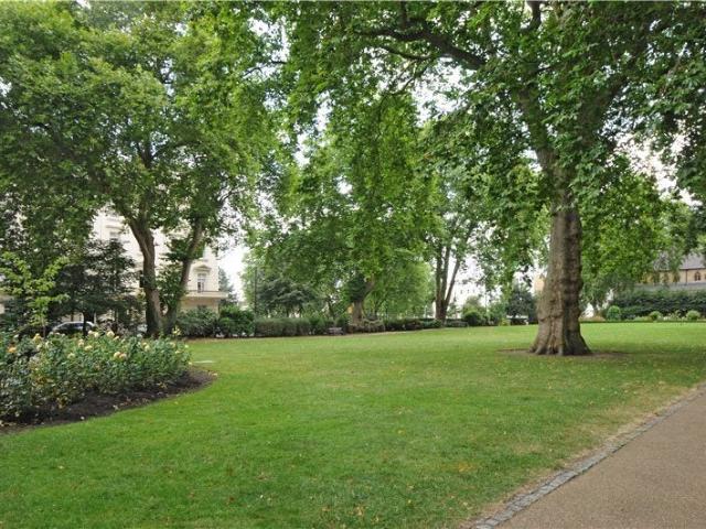 Apartment at St George's Square, City of Westminster