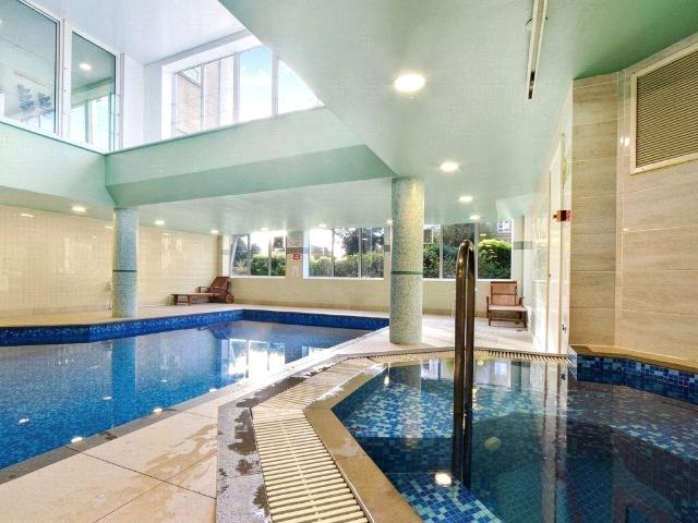 Apartment at St. Davids Square, Greater London