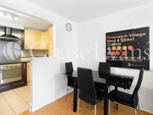 Apartment at St. Davids Square, Greater London