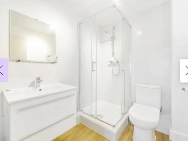 Apartment at St. Davids Square, Greater London