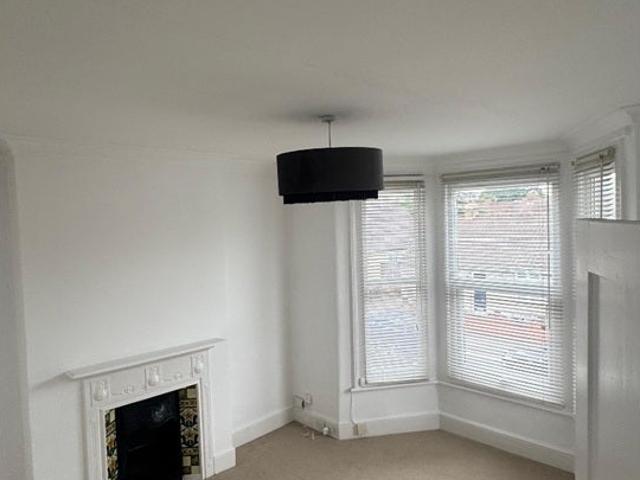 Apartment at St. Edwards Way, Greater London