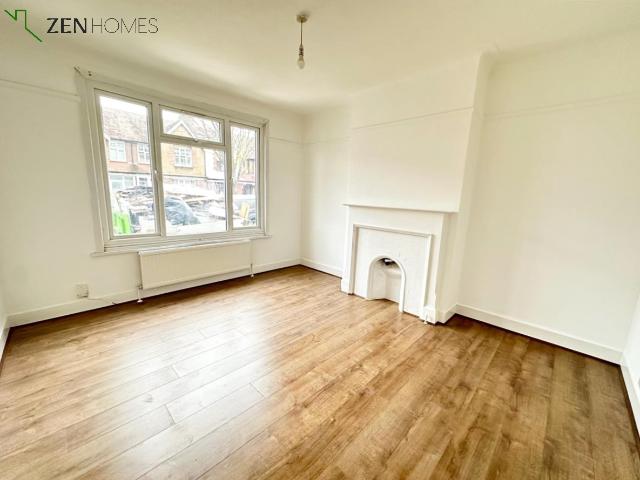 Apartment at St Edmunds Road, Greater London