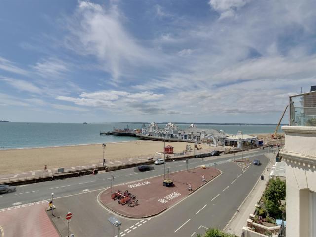 Apartment at St Helens Parade, Portsmouth