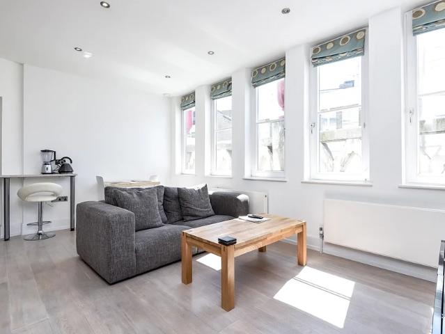 Apartment at St. John Street, Greater London