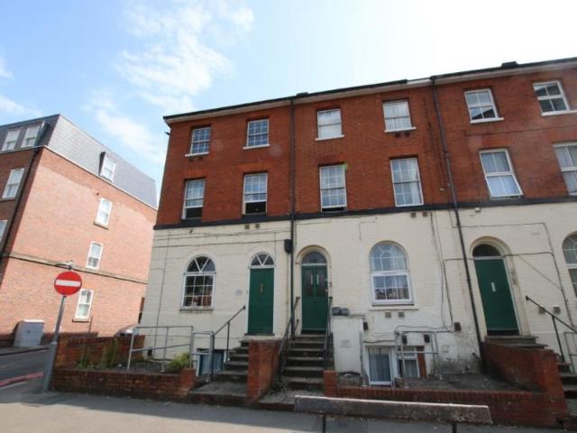 Apartment at St John's Hill, Reading