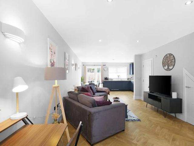 Apartment at St. John's Road, Greater London