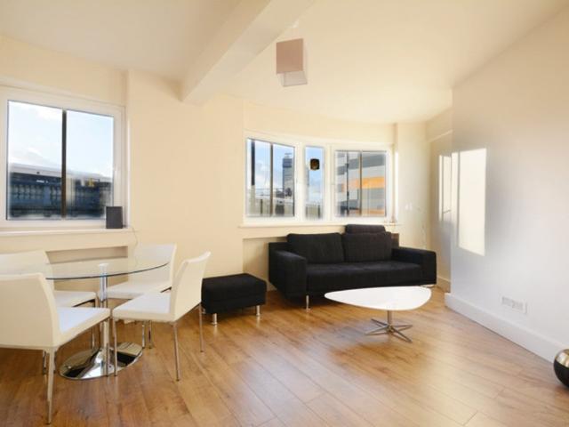 Apartment at St. John's Road, Greater London