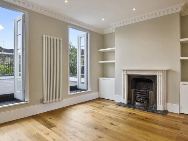 Apartment at St John's Wood Terrace, City of Westminster