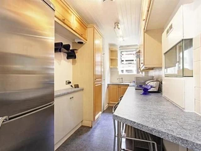 Apartment at St John's Wood Road, City of Westminster