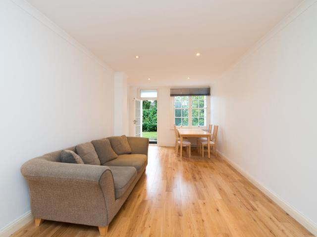 Apartment at St John's Wood Road, City of Westminster