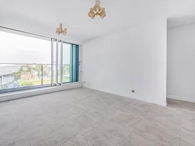 Apartment at St John's Wood Road, City of Westminster
