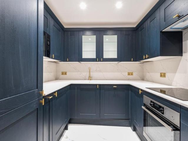 Apartment at St John's Wood Road, City of Westminster