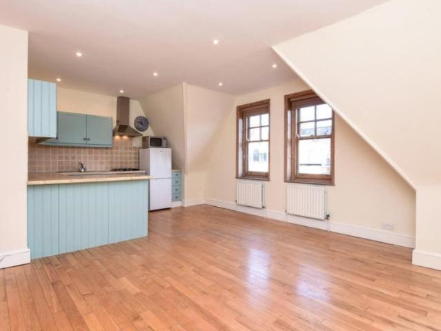 Apartment at St John's Wood Road, City of Westminster
