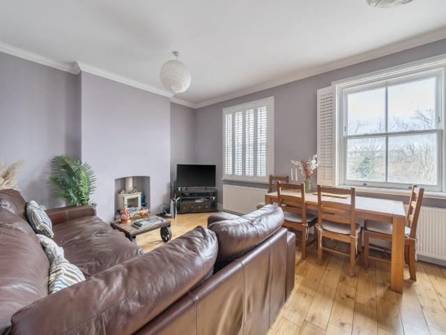 Apartment at St John's Way, Greater London