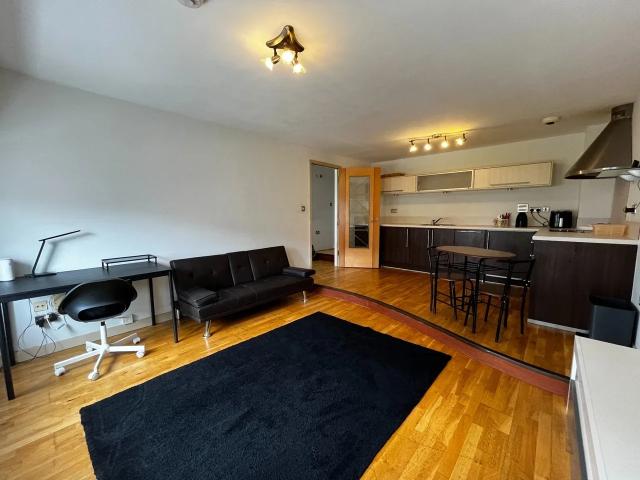Apartment at St James' Barton, Bristol