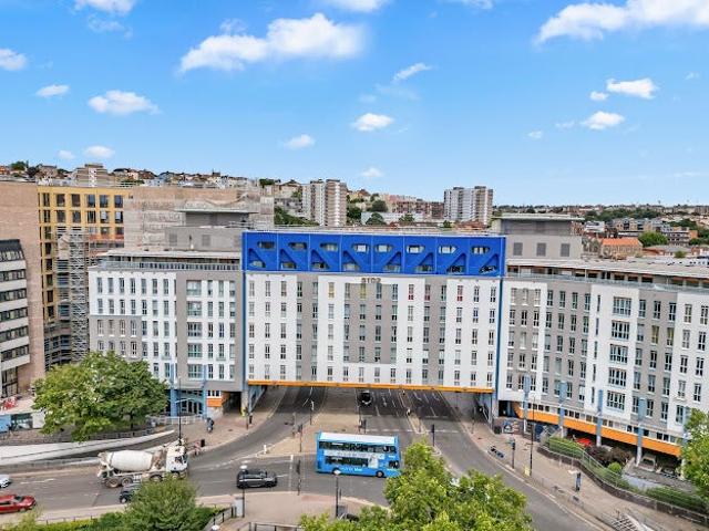Apartment at St James' Barton, Bristol
