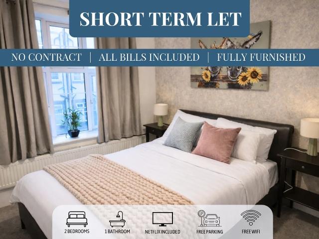 Apartment at Elmwood Road, Greater London